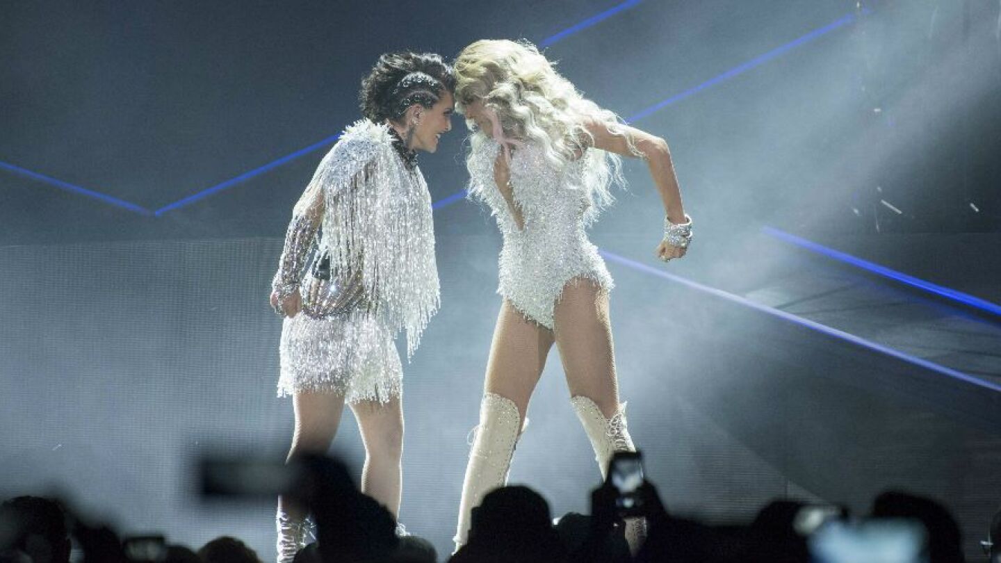 Gloria Trevi Y Alejandra Guzmán Anuncian Fin De Su Tour Versus