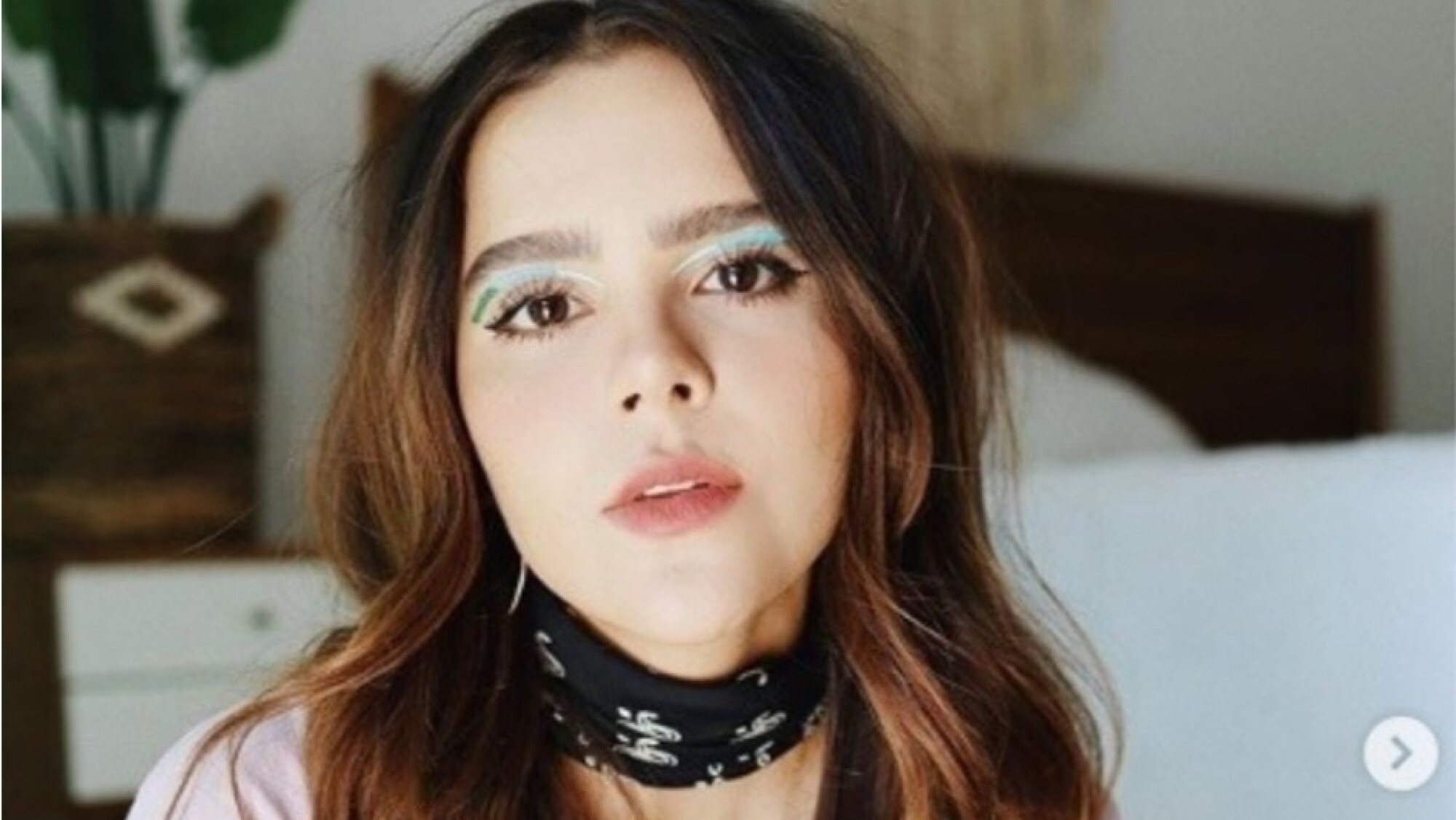 Yuya da recorrido a sus Guapuras por su lujosa e increíble casa